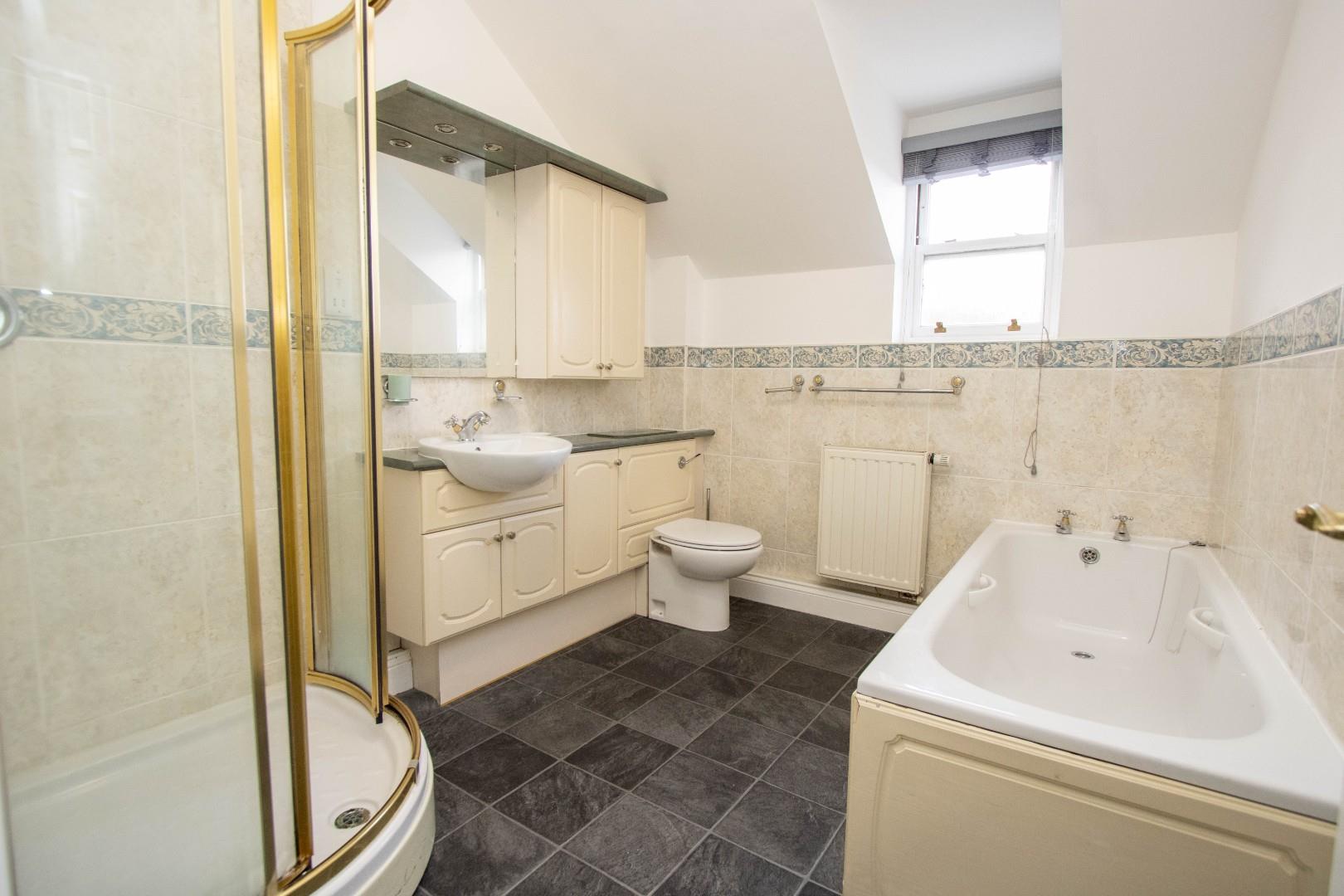 Crossgate Peth, Durham City, Durham – Robinsons